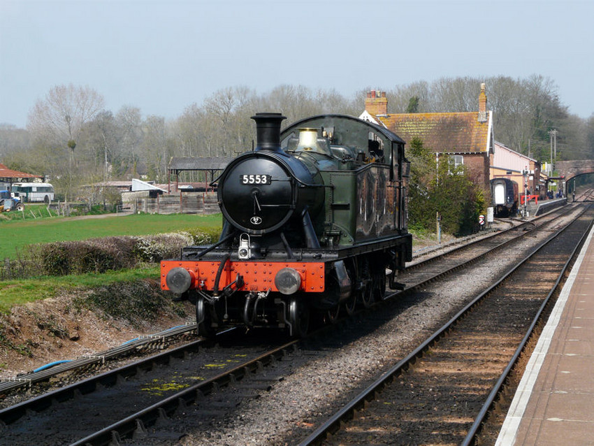 5553 at Bishopd Lydeard: The GreatRails North American Railroad Photo ...