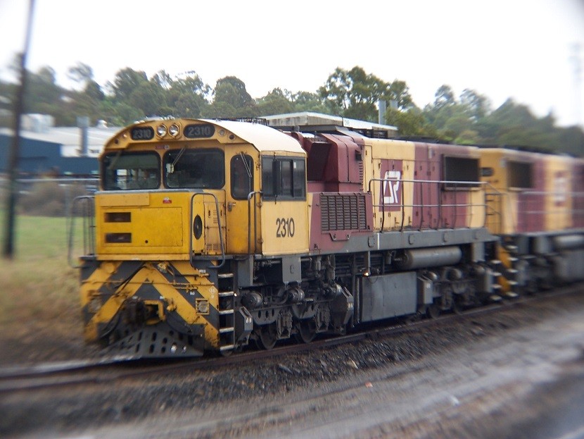 2310 Seen Arriving In The Middle Of A Storm.: The GreatRails North ...