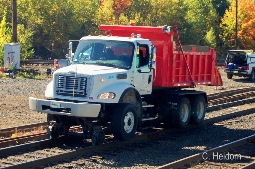 High Rail Dumper: The GreatRails North American Railroad Photo Archive