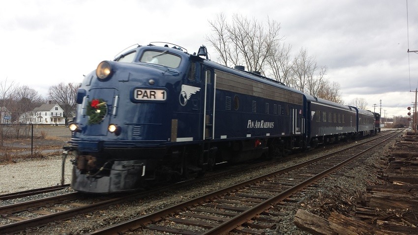 FP9 PAR1 Pan Am leads business train: The GreatRails North American ...
