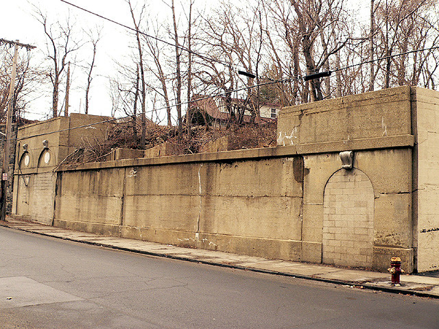 NYW&B - Kingsbridge Road Station: The GreatRails North American ...