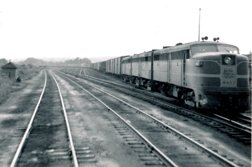 MAYBROOK YARD: The GreatRails North American Railroad Photo Archive