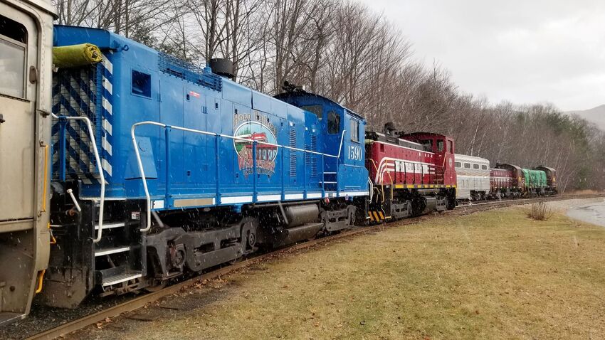 The Hobo Railroad's End Cab Switchers: The GreatRails North American ...