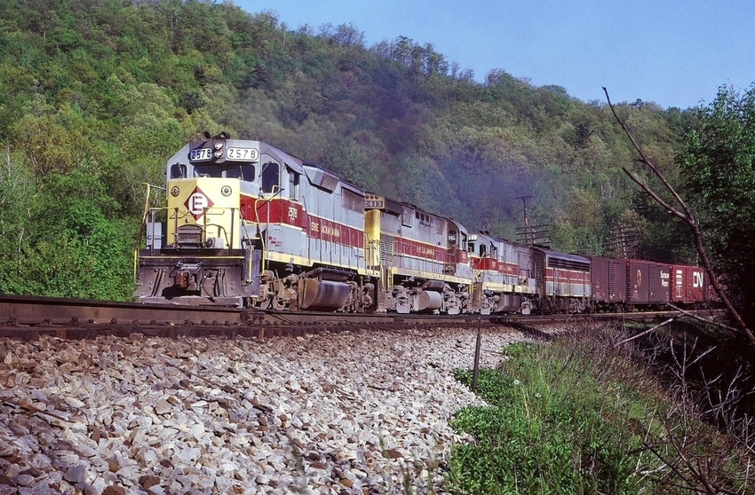 Eastbound.: The GreatRails North American Railroad Photo Archive