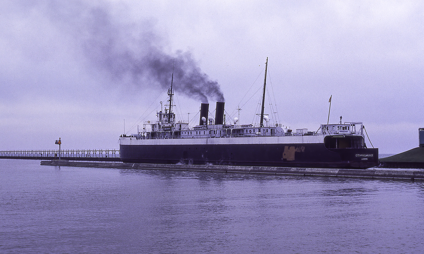 Ann Arbor Steam Car Ferry City of Milwaukee Departing Kewaunee, WI: The ...