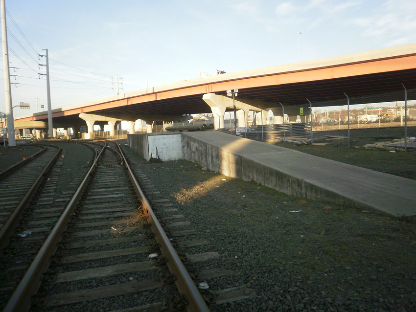 A mother beautiful loading dock NH: The GreatRails North American ...