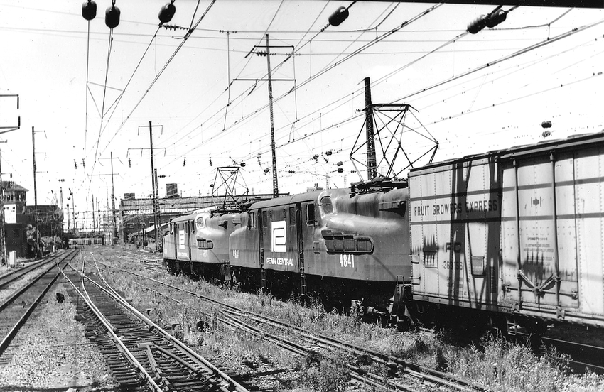 NORTH PHILADELPHIA, PA: The GreatRails North American Railroad Photo ...
